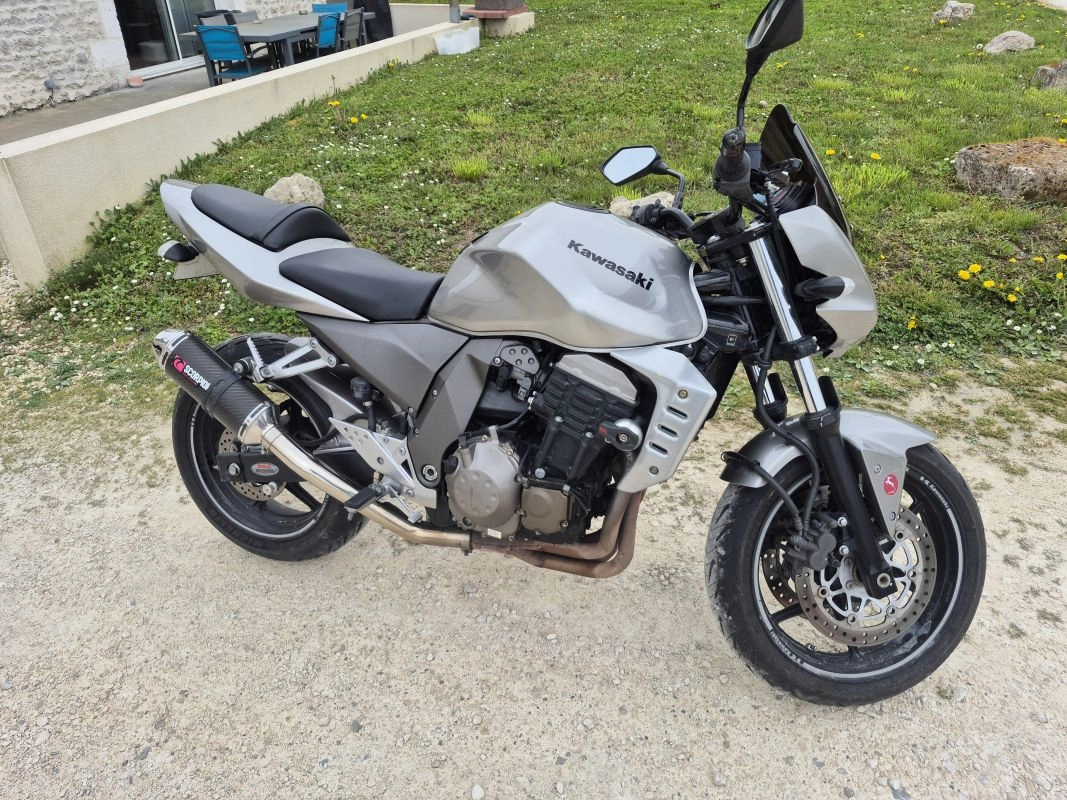 Kawasaki 750 z - Nurse Bike